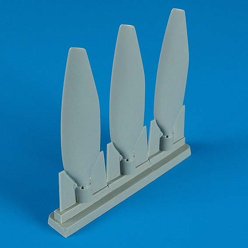 Quickboost 32022 Ju 87D Stuka Propeller Hasegawa