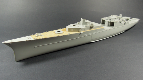 Artwox AW10090 USS Indianapolis CA-35 1945