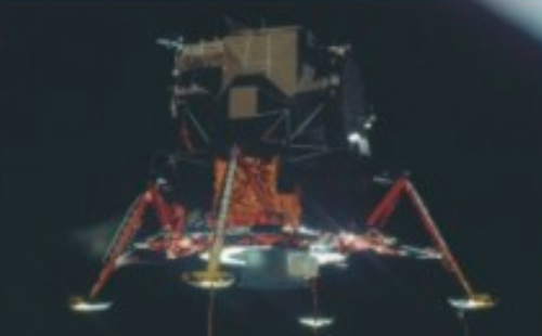 New Ware D018 Lunar Module