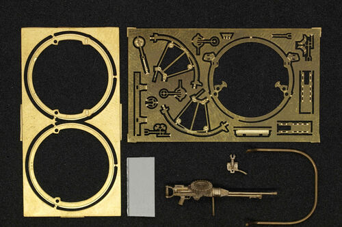 Mini World A4874 Stripped Lewis Mk I Single MG With A Shortened Radiator On The Scarff Ring