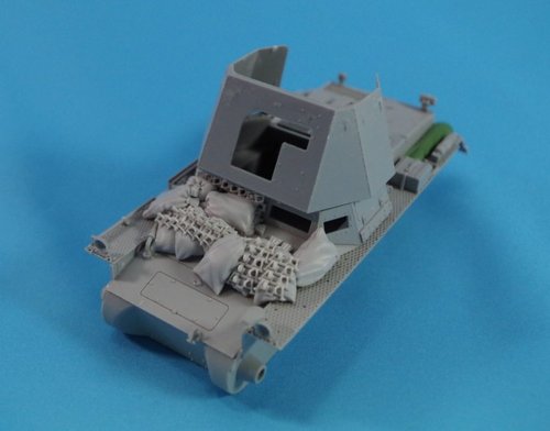 PanzerArt RE35-215 Sand Armor for Panzerjaeger I