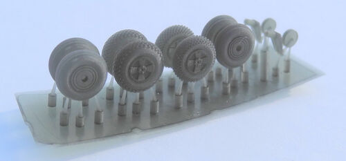 Sun Details R4432 Hawker Sea Fury - 3D-Printed Wheels 2 types (for Mark I Models kits)