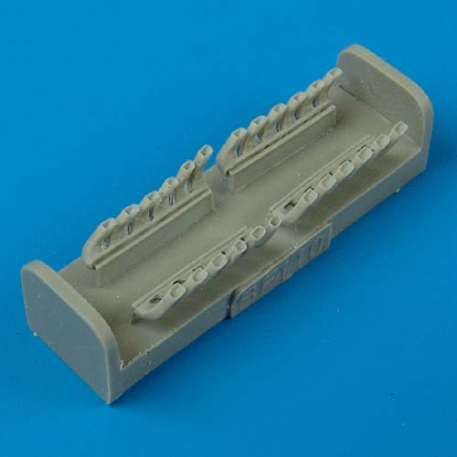 Quickboost 72185 Bf 110C/D Exhaust Fujimi