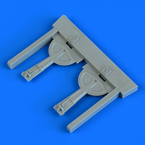 Quickboost 72618 Bf 109G-6 undercarriage covers TAMIYA
