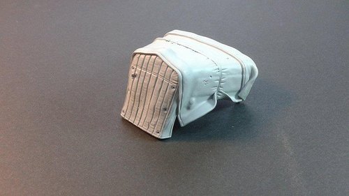 PanzerArt RE35-416 Opel Omnibus engine deck with canvas cover (Roden)