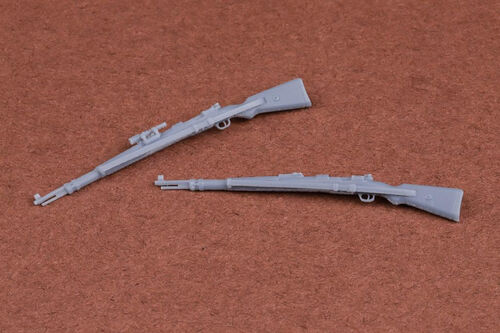 The Bodi Miniatures 35208 Kar98k Rifle Set I With Sling (WW II) (4 Rifles)