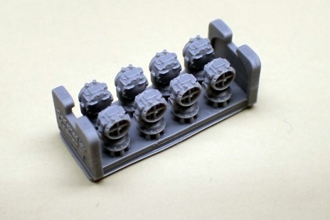 Shelf Oddity 7000115 IJN Searchlights 150 Yamato Class