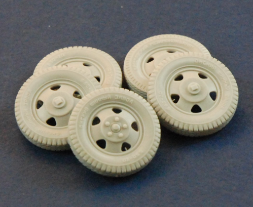 PanzerArt RE35-730 Road Wheels for GAZ-AA Omskij Zavod