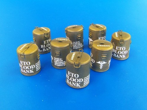 Plus Model 445 US Blood marmite cans