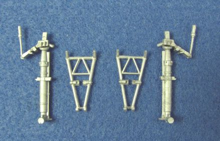 Scale Aircraft Conversions 48027 Douglas A-1 Skyraider - Landing Gear (designed to be used with Tamiya kits)