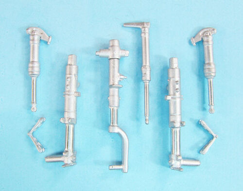 Scale Aircraft Conversions 32115 Messerschmitt Me-262 B-1 / U-1 - Landing Gear (designed to be used with Revell kits)