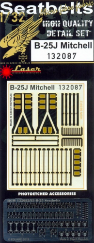 HGW Models 132087 B-25J Mitchell - Off-White