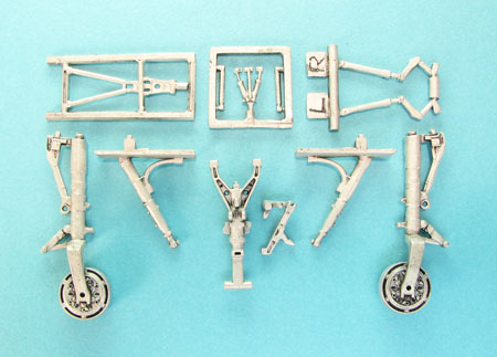 Scale Aircraft Conversions 48266 McDonnell F-101 Voodoo - Landing Gear (designed to be used with Kitty Hawk Model kits)