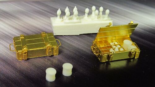 Metallic Details MD3504 A box of Soviet F1 grenades and a box of RGD-5 grenades. Resin grenades with etched boxes