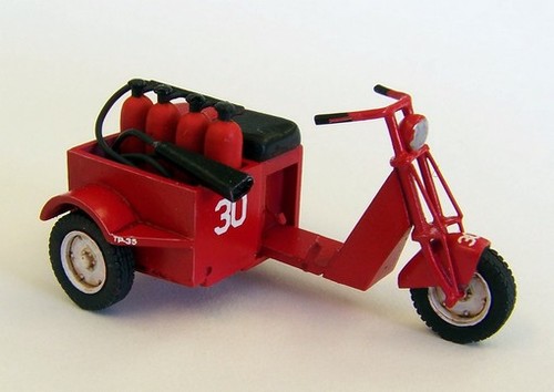 Plus Model AL4028 US scooter - fire fighter.