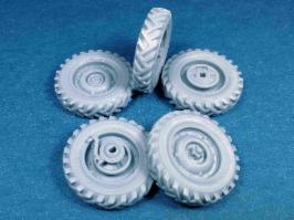 Minor 248011 Ground Grip Wheels For WWII Jeep