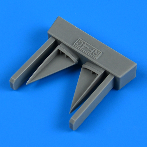 Quickboost 32267 RF-4C Phantom II vercital tail air inlet