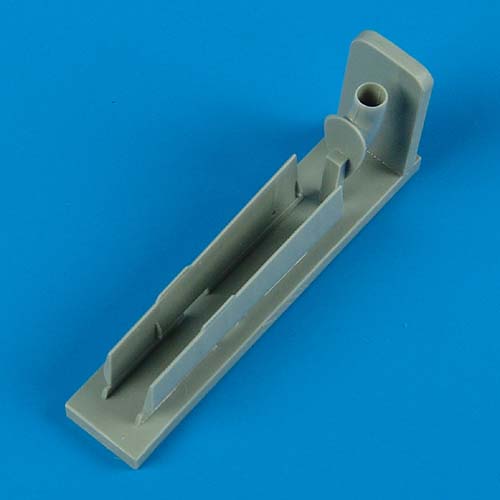 Quickboost 48428 Bf 109F Correct Air Intake, Ailerons Zvezda