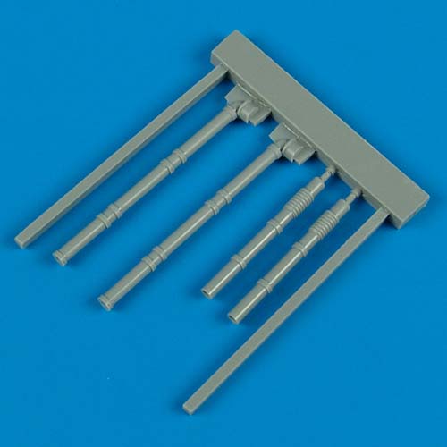 Quickboost 48208 Wellington Fuel Outlet Pipe - Closed Flaps Trumpeter