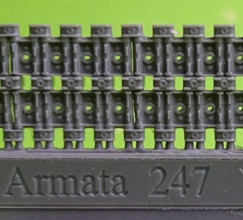 OKB Grigorov S72247 Tracks for Armata Universal Combat Platform