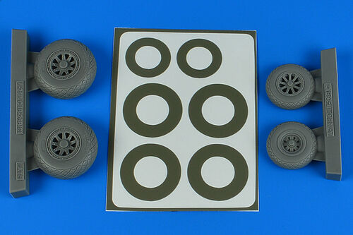 Aires 4849 A-26B/C (B-26B/C) Invader wheels & paint masks late - diamond pattern ICM
