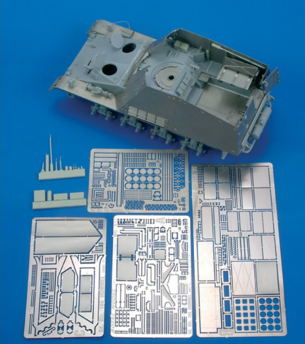Royal Model di R. Reale 411 Sd. Kfz. 162 Hummel part 1