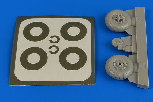 Aires 2218 Bucker Bu 131 wheels & paint masks transverse tread w/o disc cover