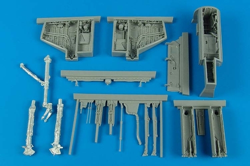 Aires 2172 A-4E/F Skyhawk wheel bay & gun bay Trumpeter