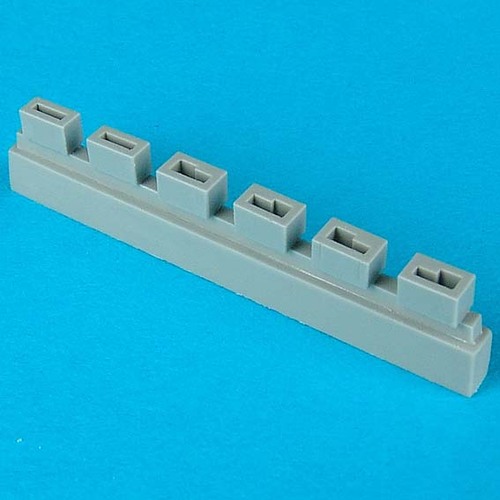 DISCONTINUED Quickboost 48075 Spitfire Mk. IX Empty Shell Case Chute