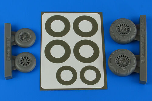 Aires 4841 A-26B/C (B-26B/C) Invader wheels & paint masks early ICM