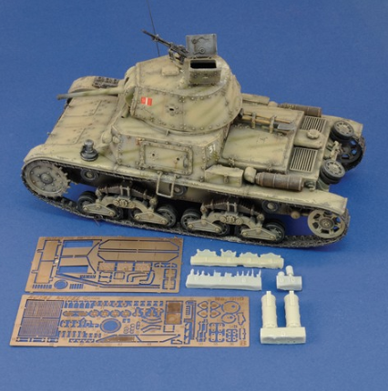Royal Model di R. Reale 596 Carro armato M13/ 40 M40