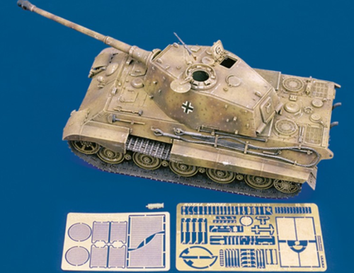 Royal Model di R. Reale 028 King Tiger