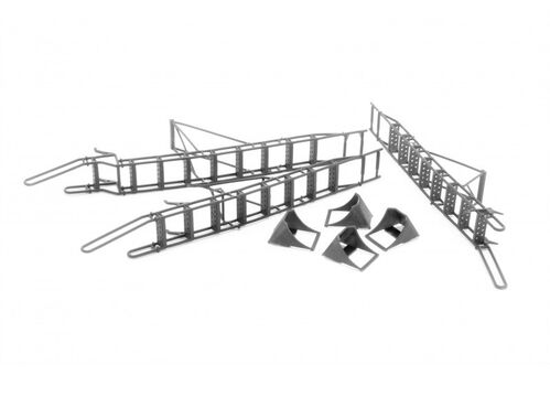 LP Models LP48037 Su-27UB ladder (early) + chocks + service ladd.