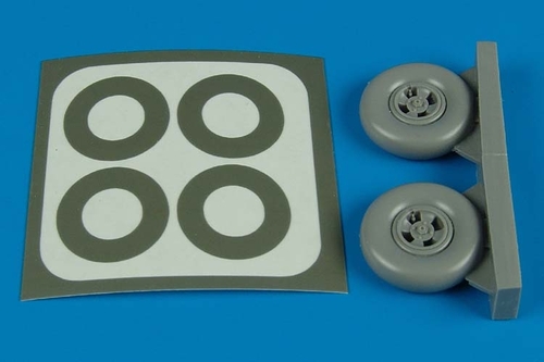 Aires 2128 Spitfire Mk. IX wheels & paint masks