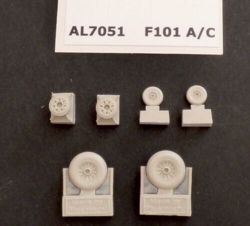 Plus Model AL7051 F-101A/C Woodoo wheels