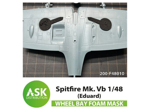 Art Scale Kit F48010 Supermarine Spitfire Mk.XII - Wheel Bay Foam Mask (for Airfix Kits)