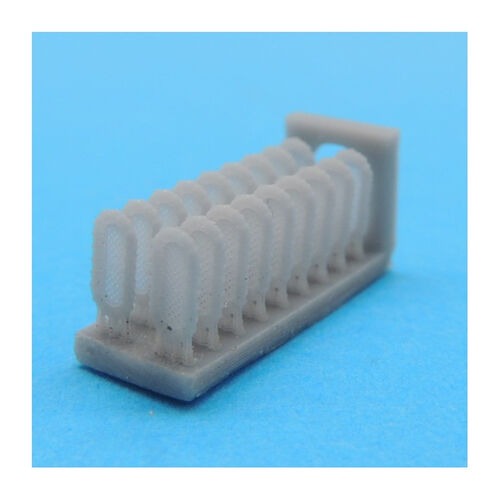 Black Cat Models AC700020a 25 Men Balsa Raft Round (18 pcs)