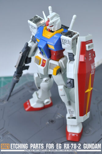 Madworks S21 Etching Parts with Decals for EG RX-78-2 Gundam