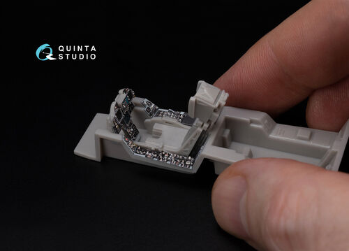 Quinta Studio QDS48283 McDonnell Douglas F/A-18 A/C Hornet (Early) - 3D-Printed & Coloured Interior Small Version (for Hasegawa kits)
