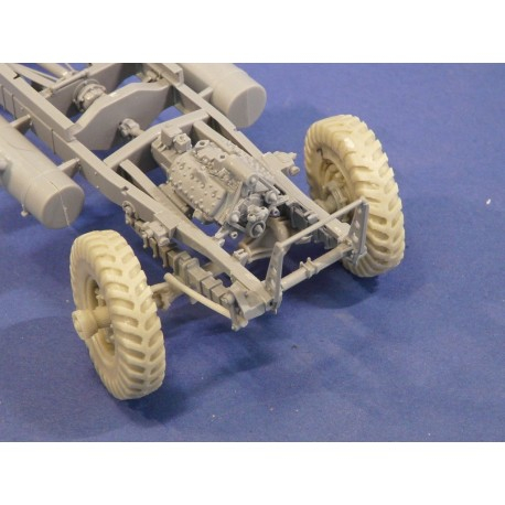 Resicast 352419 Workable Front Axle & Steering for ICM WOT 6 Trucks