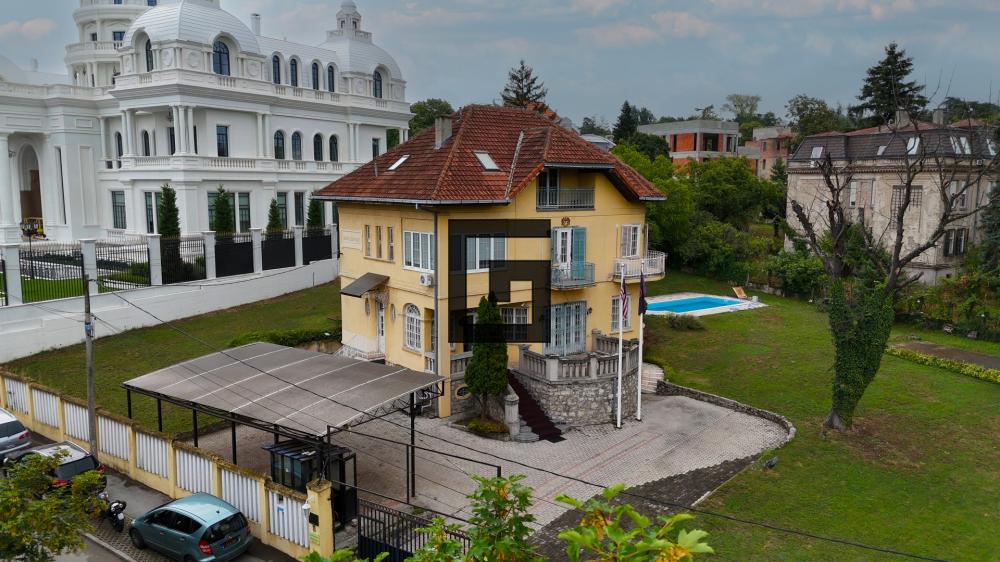 Prestižna lokacija Užička-dve ulice, 28 ari ! ID#1717 7.800.000 €