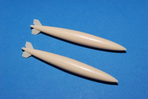 Freightdog FDR72024 Douglas A-4 Skyhawk - 300 gal drop tanks (pair) (for Airfix kits)