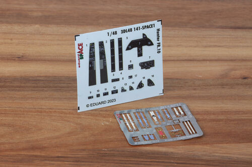 Eduard 3DL48141 Hunter FR.10 Space Airfix
