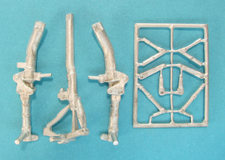 Scale Aircraft Conversions 48243 Mikoyan MiG-25 Foxbat - Landing Gear (designed to be used with Kitty Hawk Model kits)