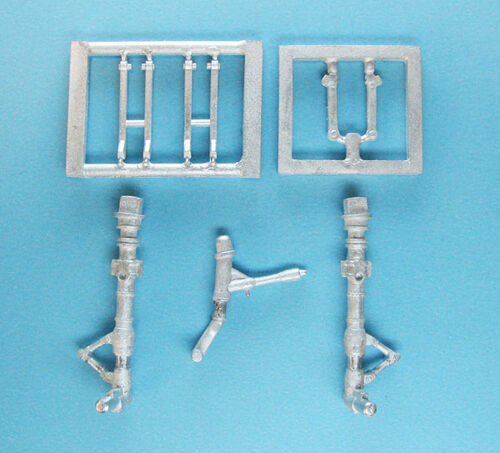 Scale Aircraft Conversions 48279 Curtiss P-40 Warhawk - Landing Gear (designed to be used with Hasegawa kits)