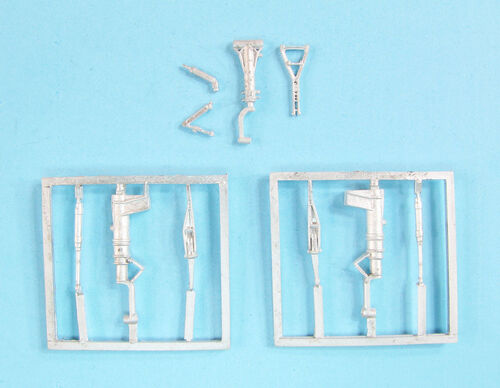 Scale Aircraft Conversions 48356 AIDC F-CK-1 C/D - Landing Gear (designed to be used with AFV Club kits)