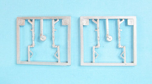 Scale Aircraft Conversions 72158 Supermarine Spitfire Mk.IXe / Mk.XVI - Landing Gear - Set for 2 planes (designed to be used with Eduard kits)