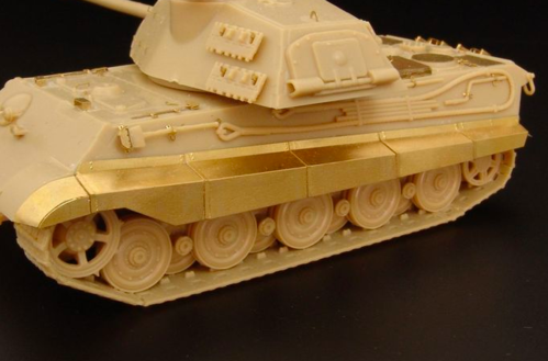 Hauler H72056 Tiger II Ausf B Königstiger fenders