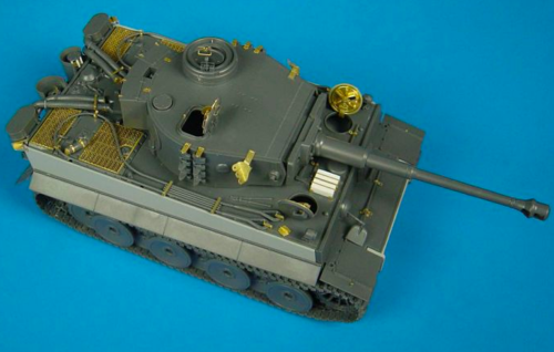 Hauler X48007 TIGER I ausf E