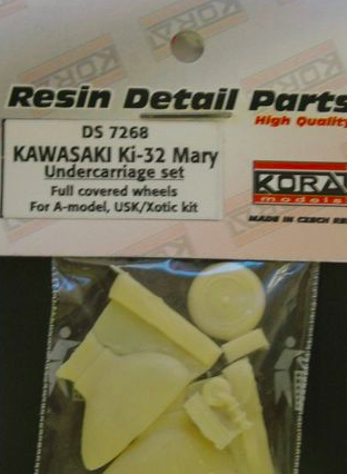 Kora Models DS7268 Kawasaki Ki-32-Full covered undercariage